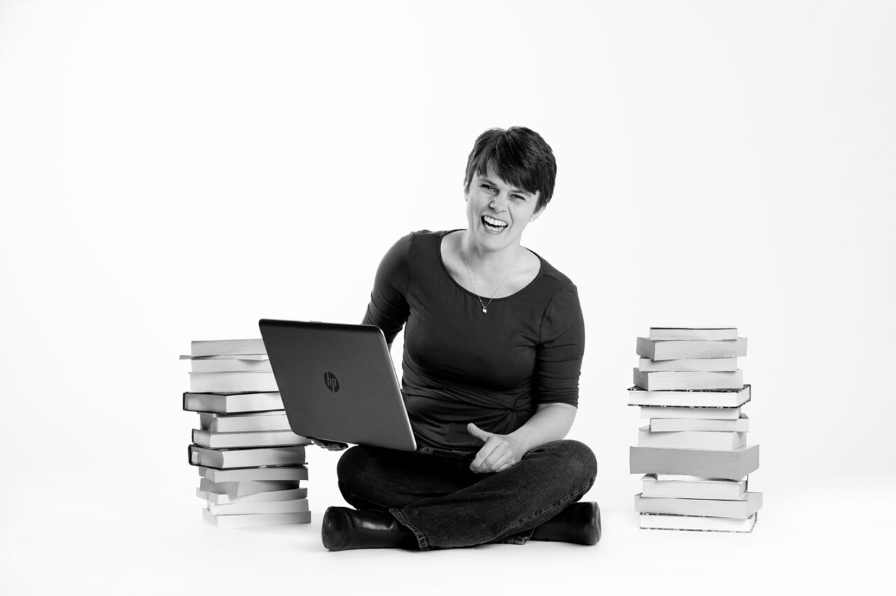 How to Write a Story that Will Make Someone Cry - Best Book You Can